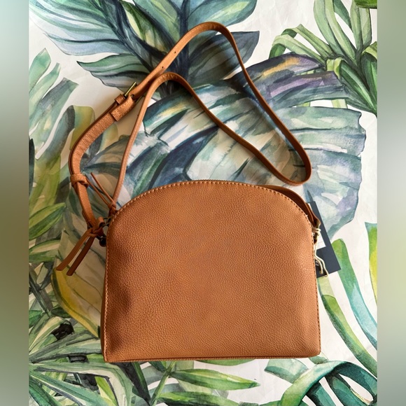 Universal Thread | Bags | Universal Thread Double Ziptriple Compartment ...